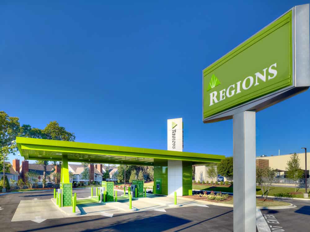 Equities Analysts Cut Earnings Estimates for Regions Financial Corp (RF ...