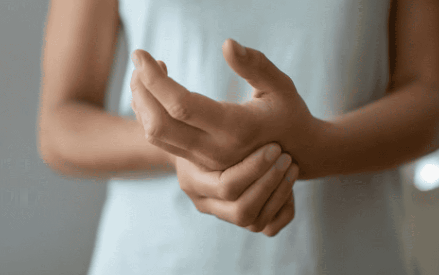 A founder's quest for drug to treat his own hand condition kicks off ...